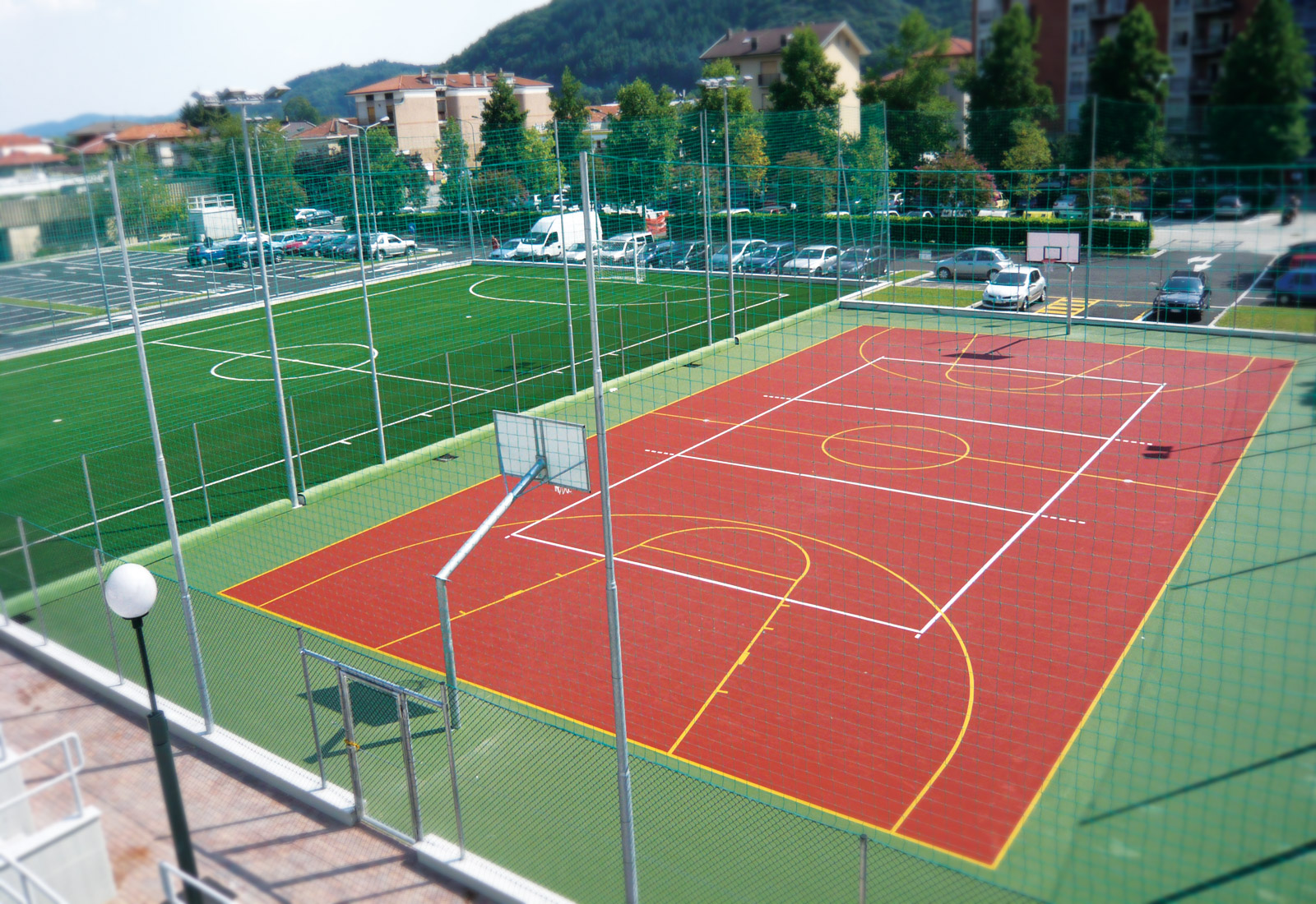 Torre del Greco. Apre campetto sportivo polivalente. Domani l ...