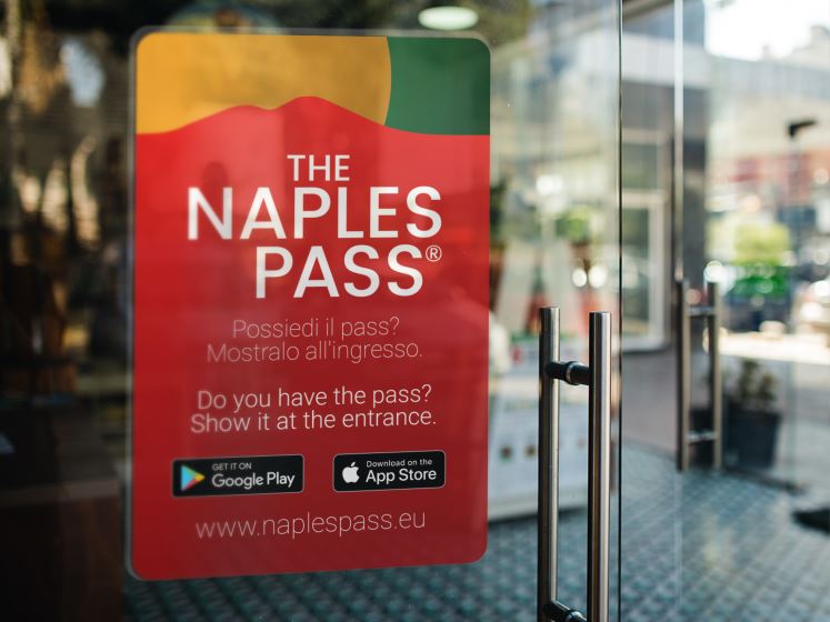 Naples Pass: la card virtuale che permette di visitare la città