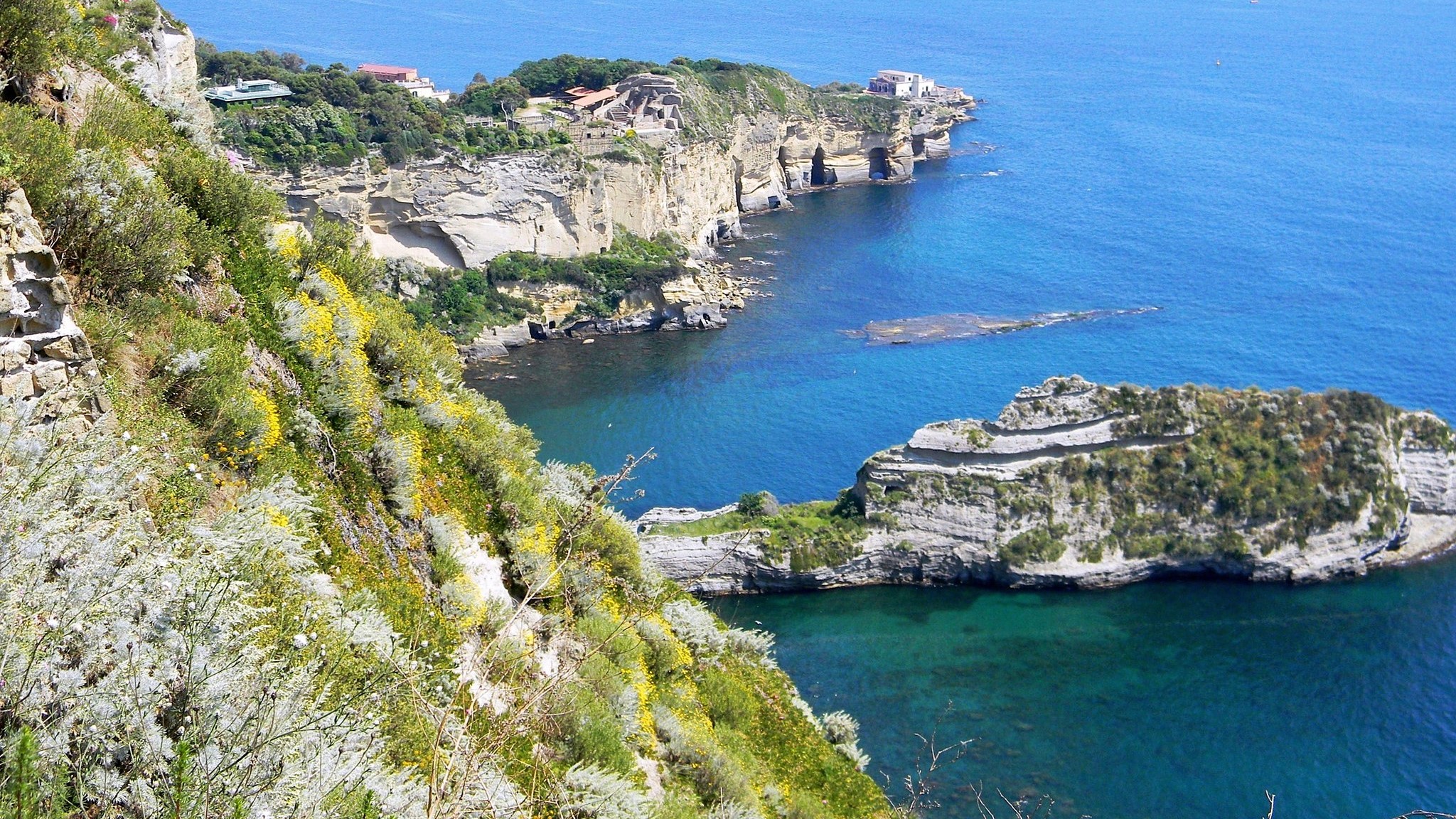 Prenotazione spiagge libere Posillipo, tra le più belle di Napoli