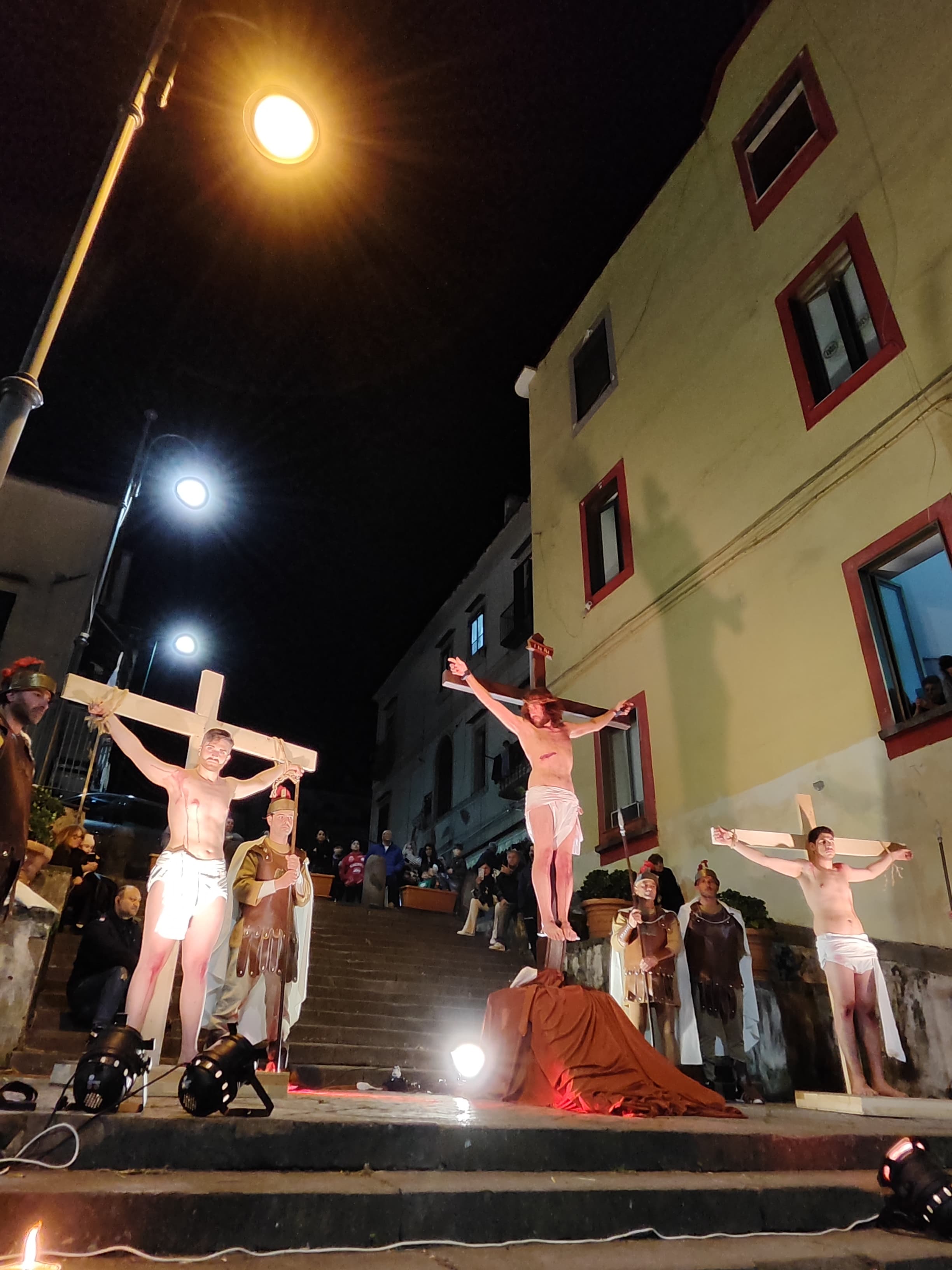 Via Crucis a Torre del Greco, bellissima rievocazione a Portosalvo